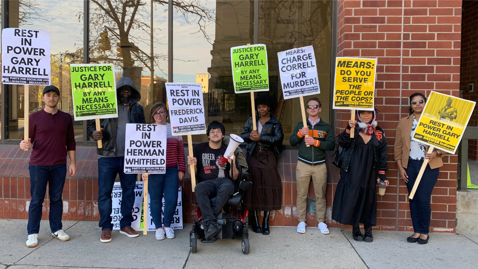 Protest: IMPD victims’ families unite, call for community support ...